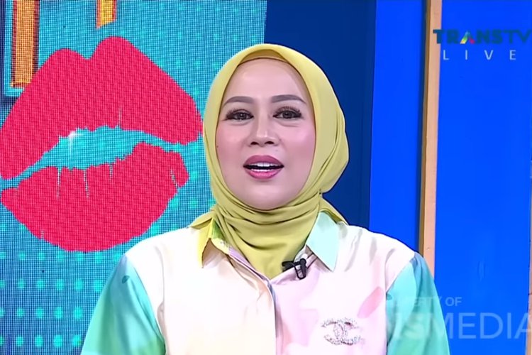 Cerita Awal Mula Shanty Denny Jadi Food Vlogger hingga Dijuluki Ratu Bakso, Denny Cagur Alasan ...